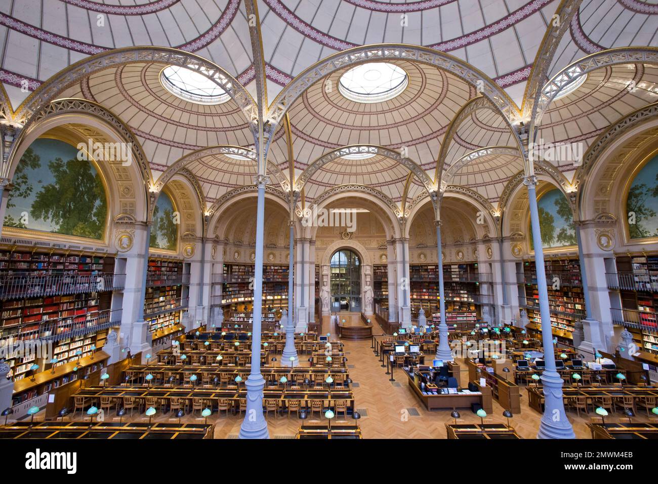 General view of the Labrouste reading room at the Richelieu-Louvois ...