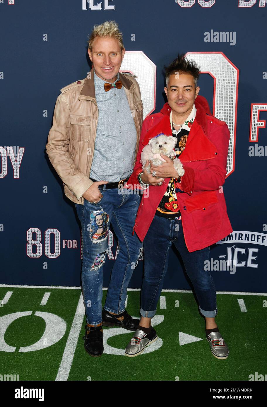 LOS ANGELES, CALIFORNIA - JANUARY 31: (L-R) Patrik Simpson and Pol ...