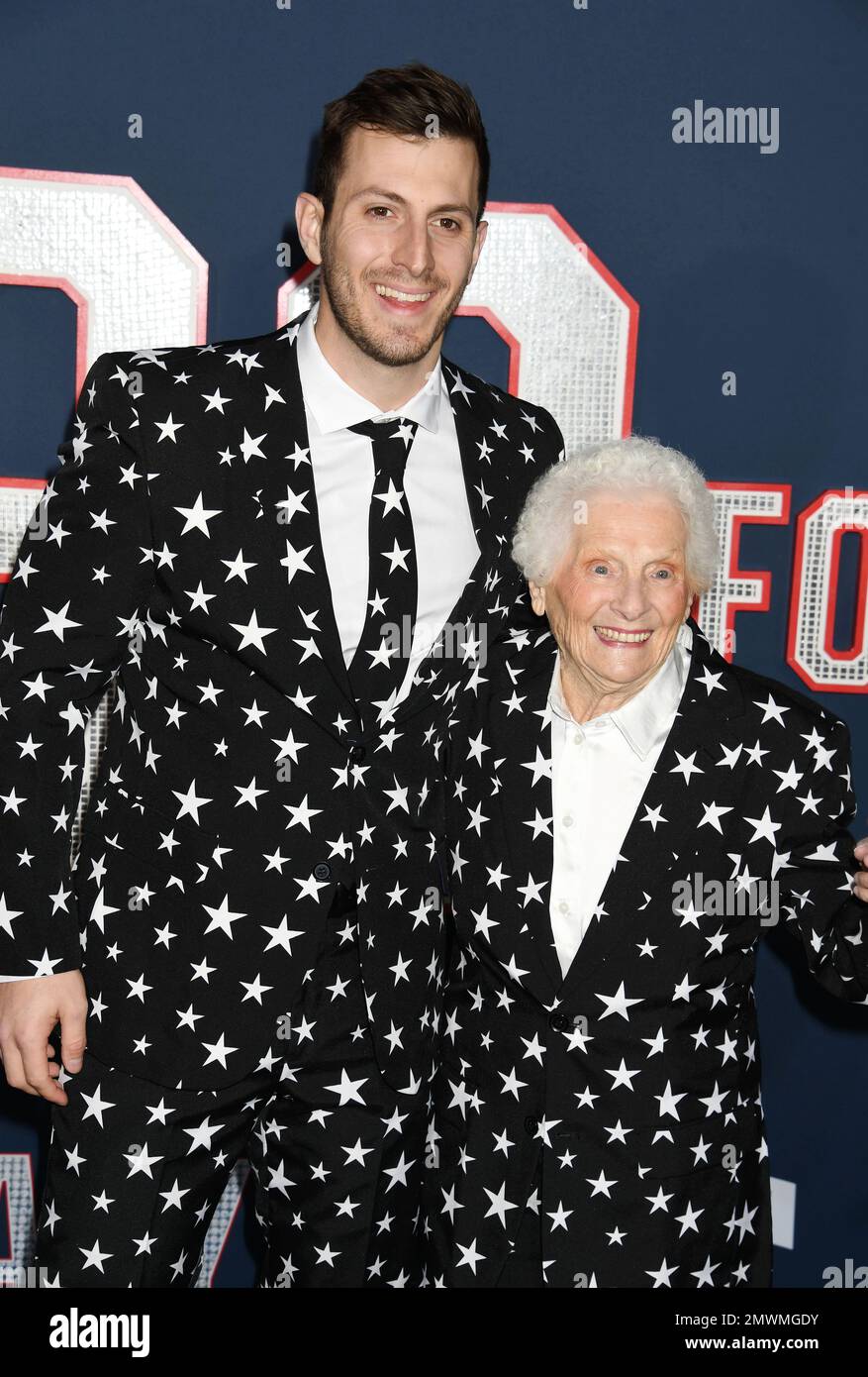 LOS ANGELES, CALIFORNIA - JANUARY 31: (L-R) Ross Smith and Gangster ...