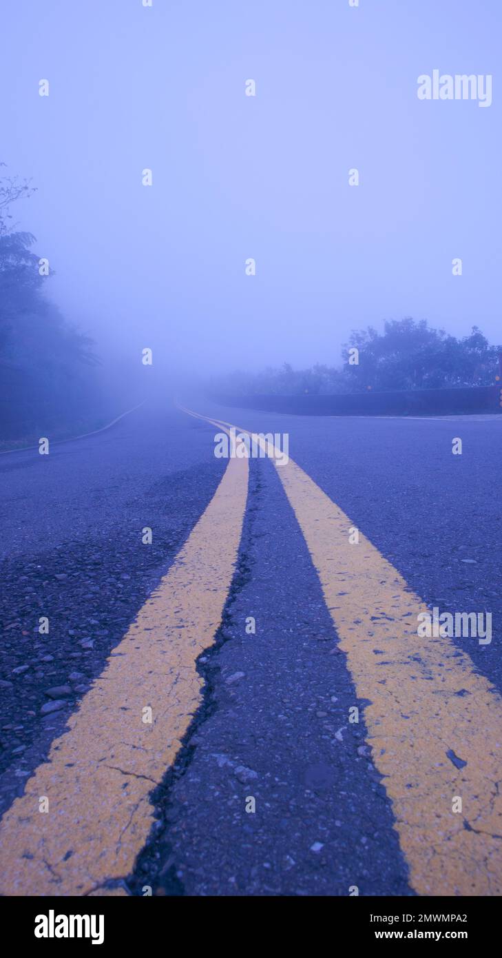 Mist street low angle hi-res stock photography and images - Alamy