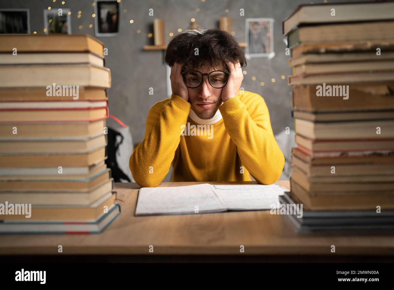 Stressed student dorm hi-res stock photography and images - Alamy