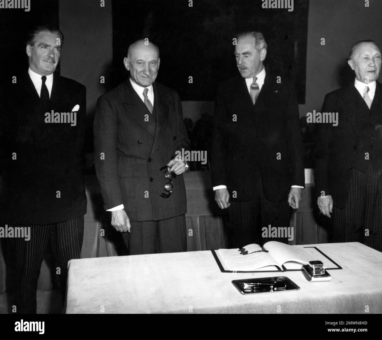 The four signatories of the peace contract between West Germany and the ...