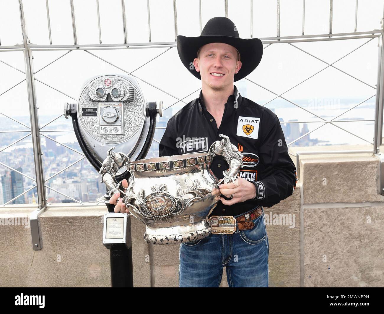 2016 Professional Bull Riders (PBR) World Champion Cooper Davis visits ...