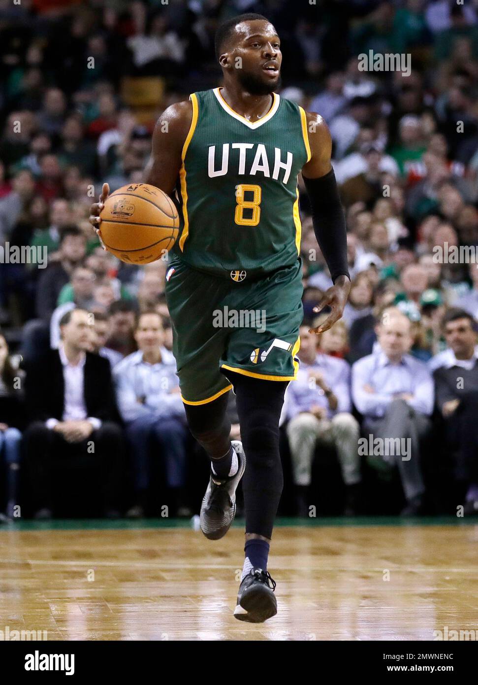 Utah Jazz guard Shelvin Mack (8) dribbles during the first quarter of ...