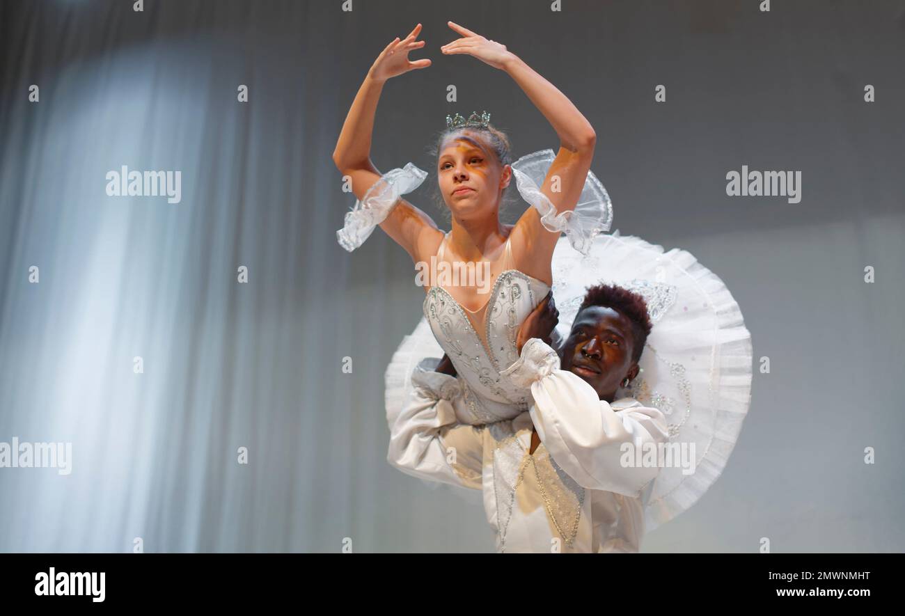 In this photo taken Friday, Dec. 9, 2016, Kenyan dancer Raymond Ochieng ...