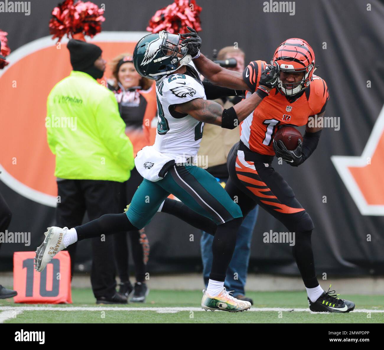 Cincinnati Bengals wide receiver Cody Core (16) tries to avoid ...