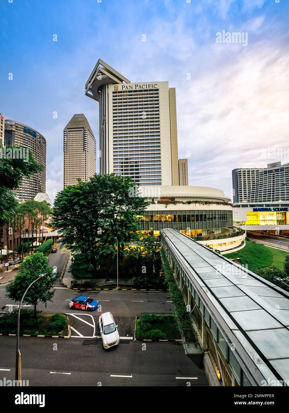 Marina Square mall with Pan Pacific Hotel and Mandarin Oriental Hotel in the background in ...