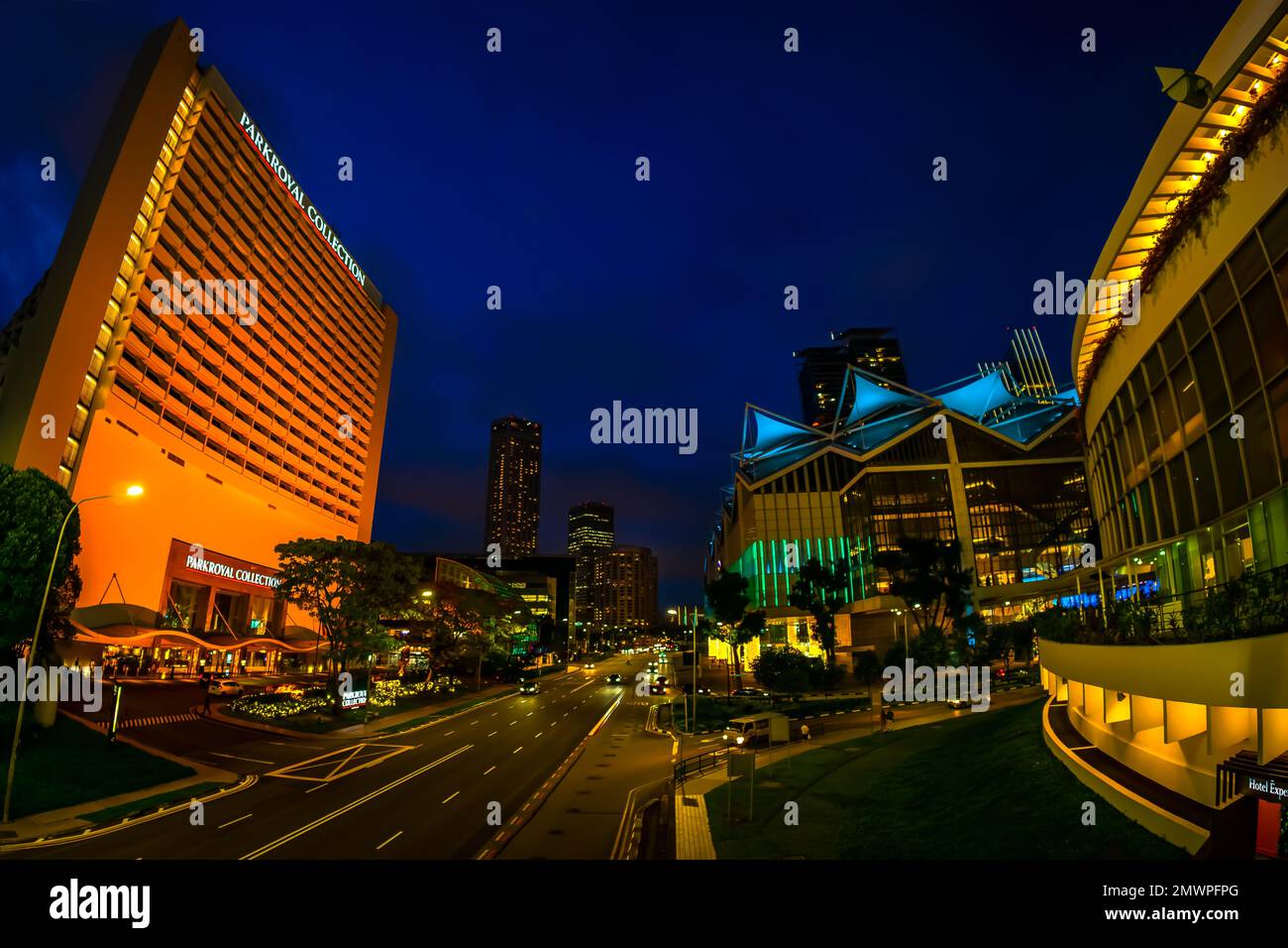 Night scape of Marina Square, Parkroyal Collection Marina Bay Hotel and ...