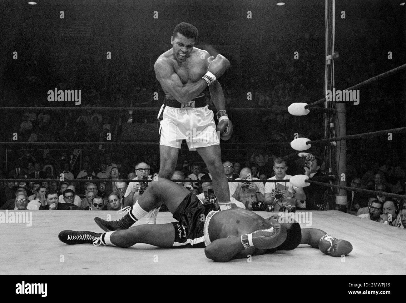 FILE - In this May 25, 1965 file photo, heavyweight champion Muhammad ...