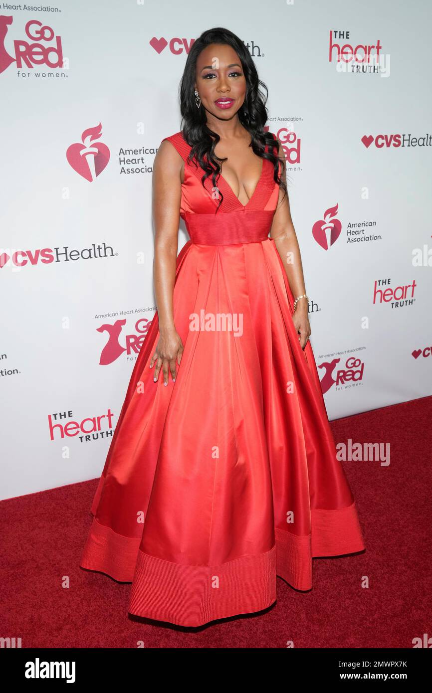 Amanda Warren wearing Anne Barge attends the American Heart Association ...