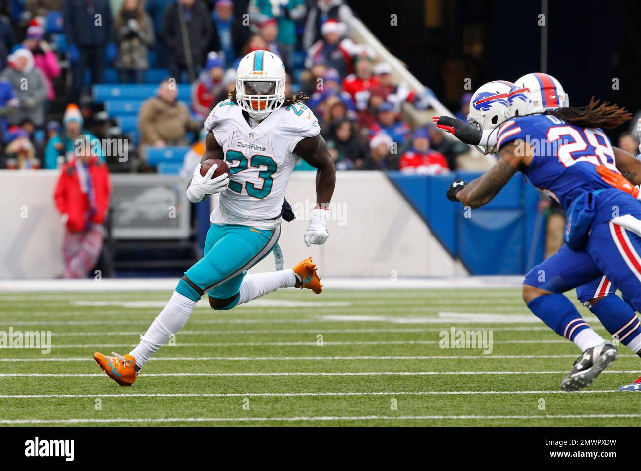 Miami Dolphins running back Jay Ajayi (23) rushes during the first half ...