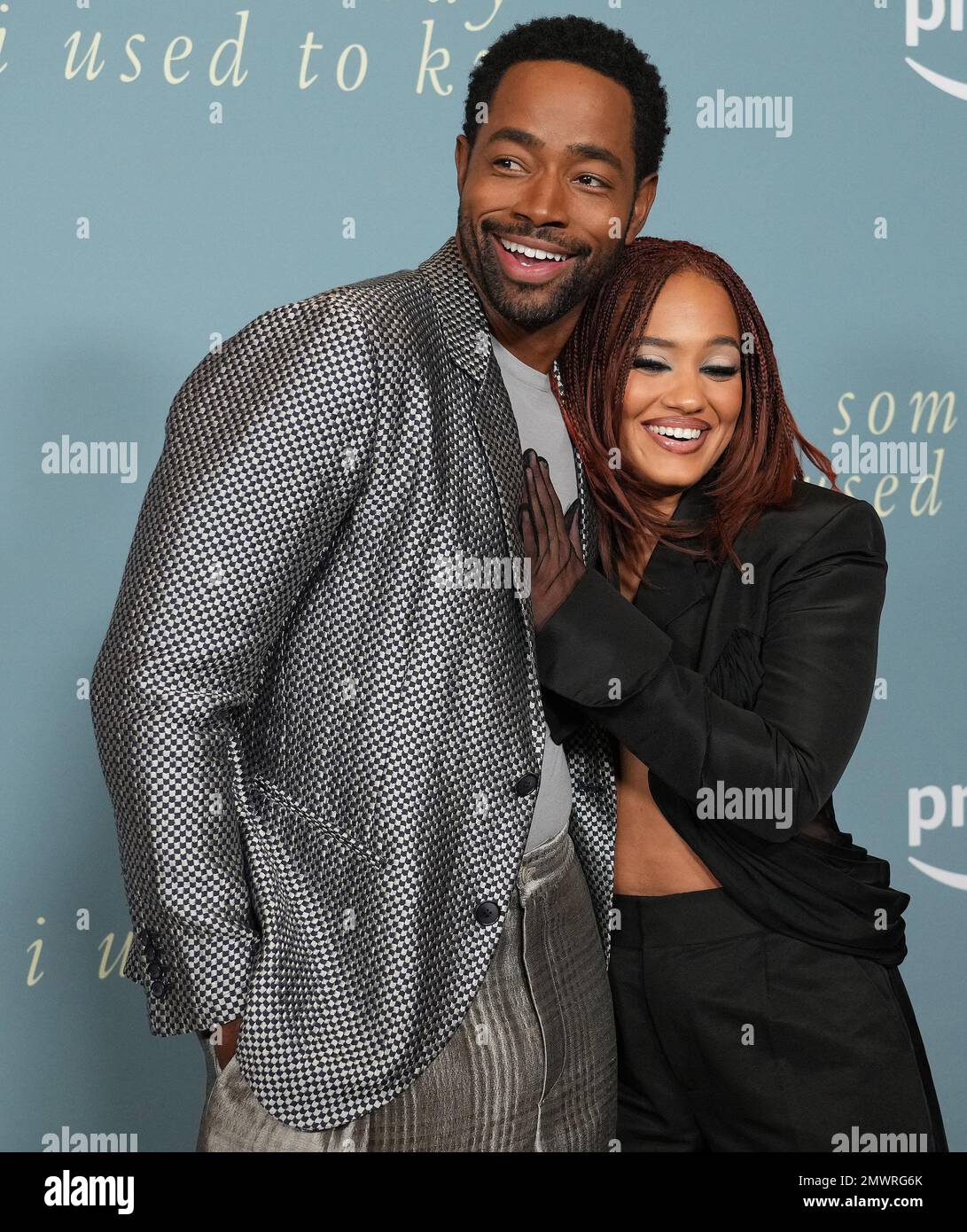 (L-R) Jay Ellis and Kiersey Clemons at the SOMEBODY I USED TO KNOW Los ...