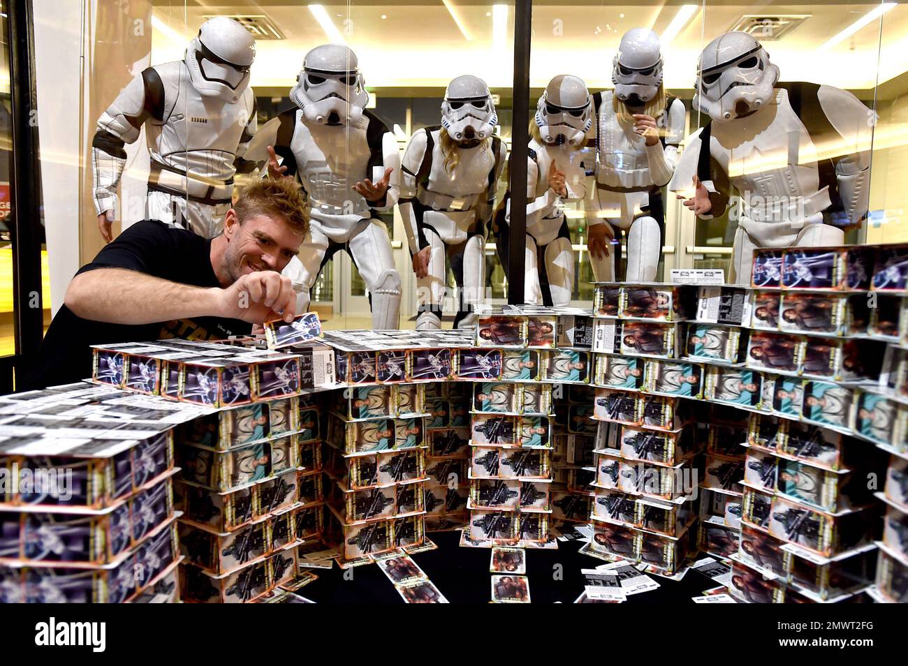 IMAGE DISTRIBUTED FOR KONAMI - World Record Cardstacker Bryan Berg and ...