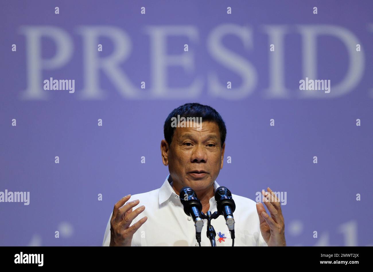 Philippine President Rodrigo Duterte speaks to the Filipino community ...
