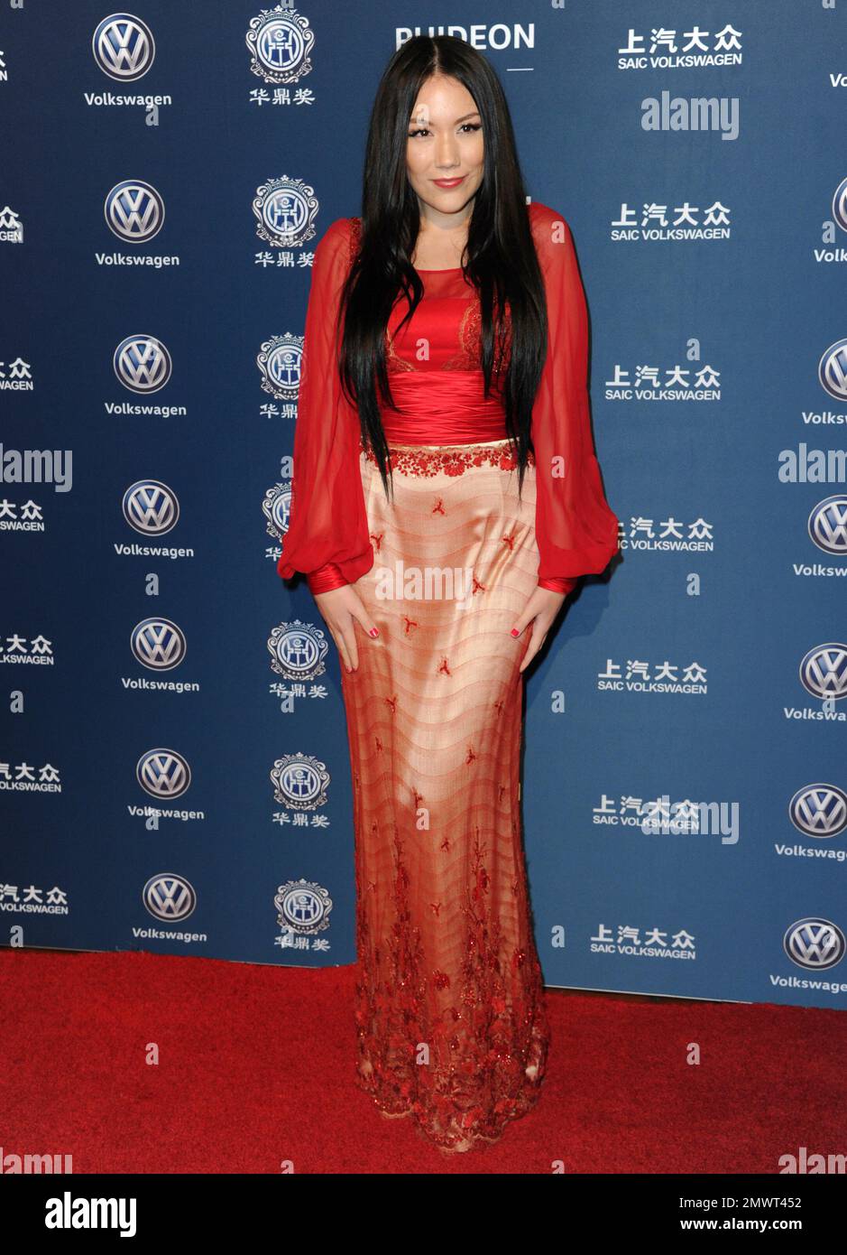 Manika arrives at the 21st annual Huading Global Film Awards at The ...