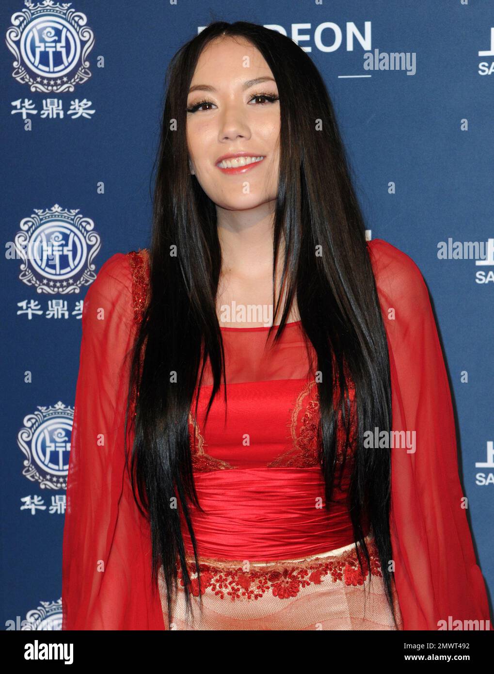 Manika arrives at the 21st annual Huading Global Film Awards at The ...