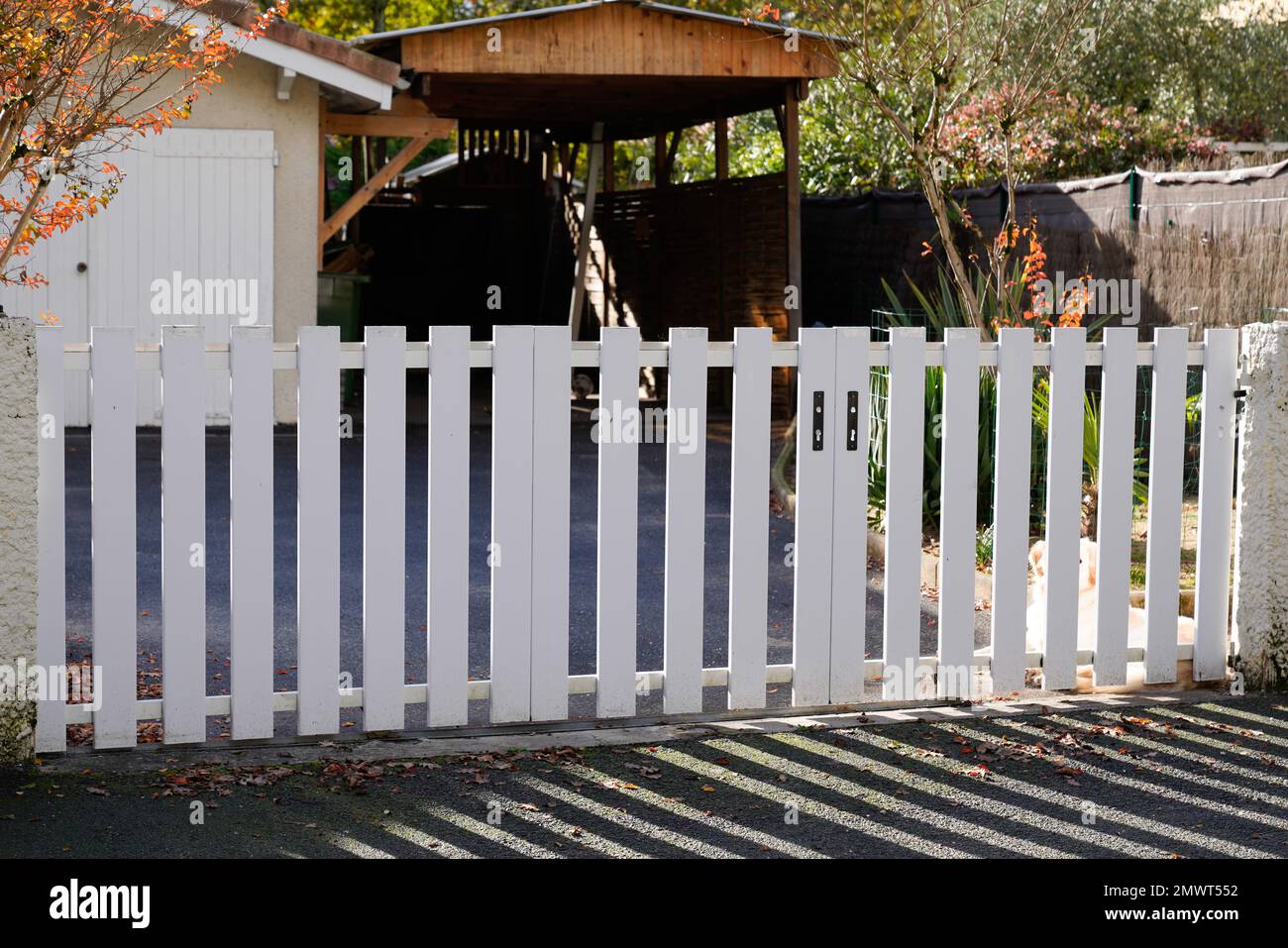 entry portal white driveway entrance gates slide house access garage in ...
