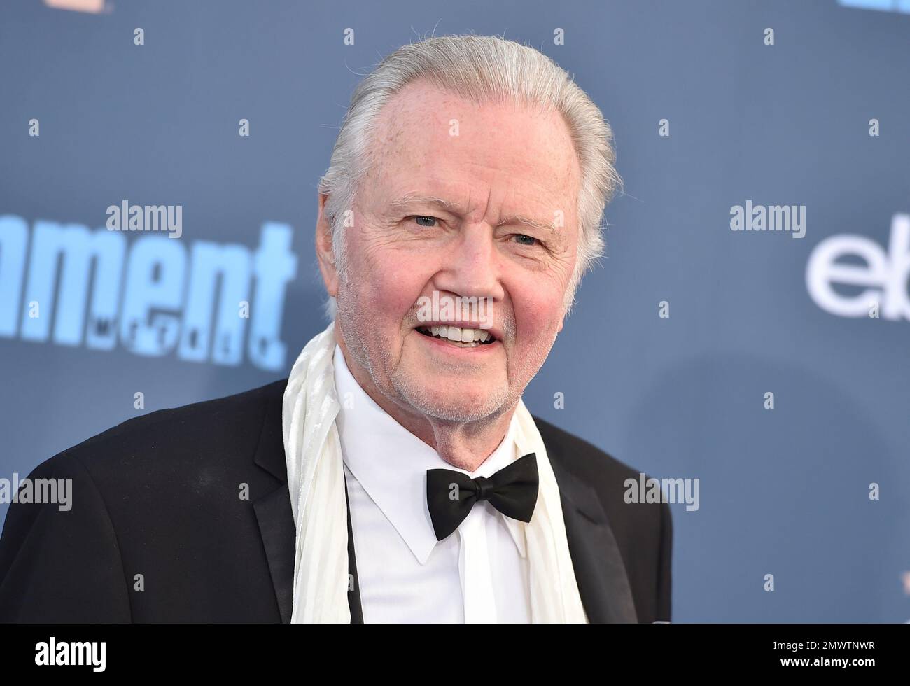 Jon Voight arrives at the 22nd annual Critics' Choice Awards at the ...
