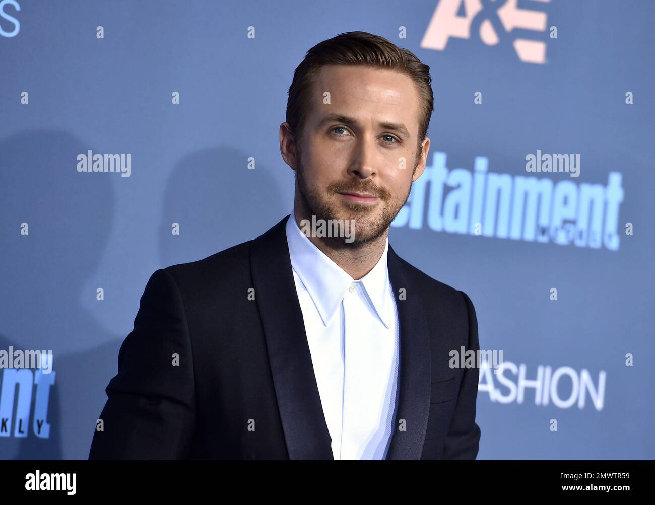 Ryan Gosling arrives at the 22nd annual Critics' Choice Awards at the ...