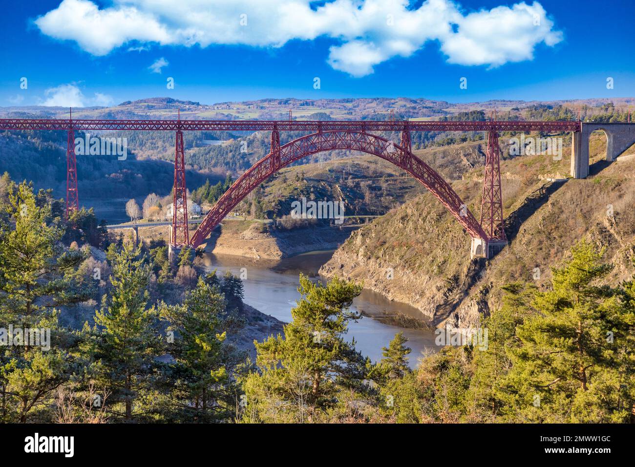 The Garabit viaduct (French: viaduc de Garabit) is a railway arch ...