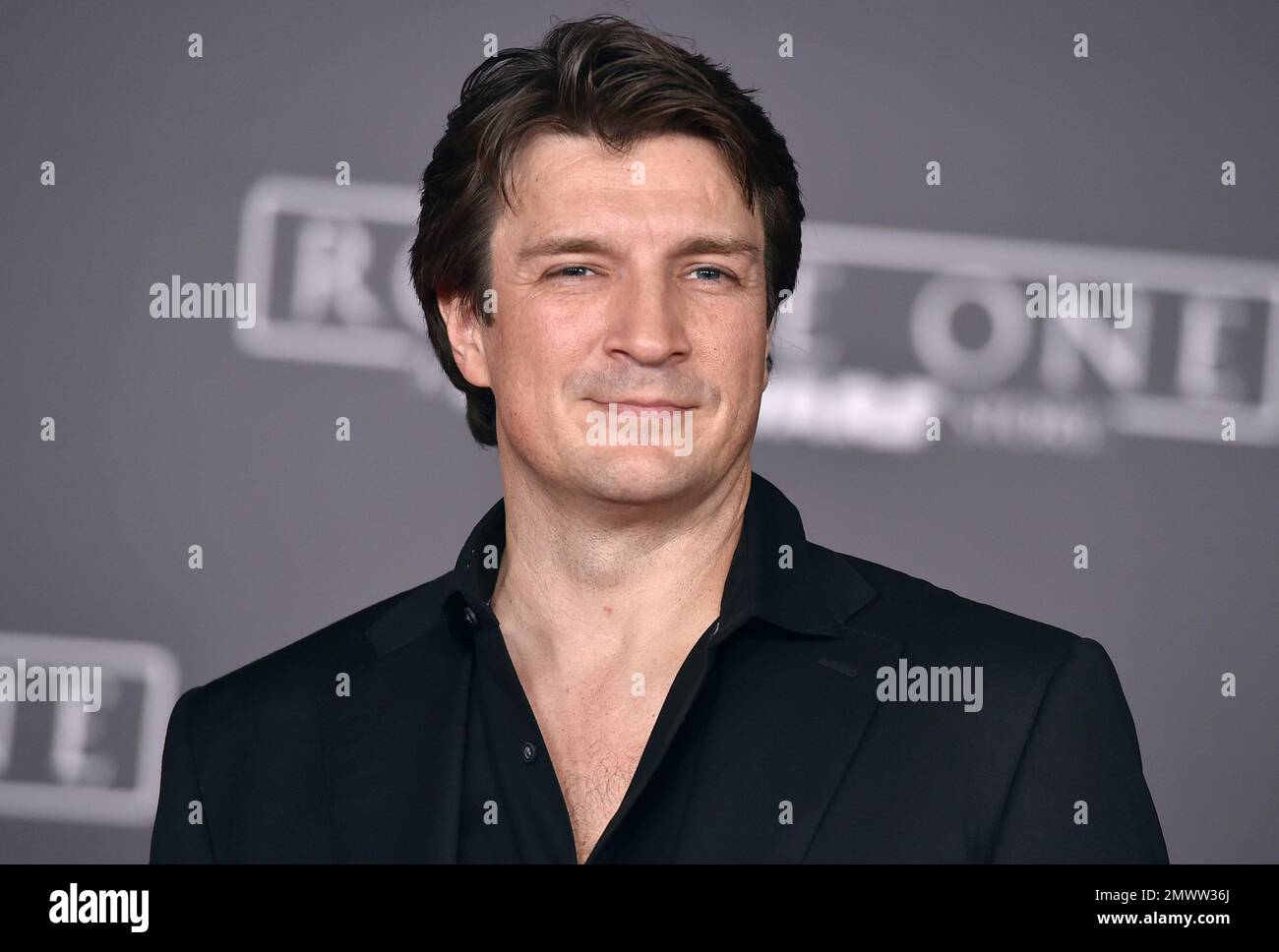 Nathan Fillion arrives at the world premiere of "Rogue One: A Star Wars ...