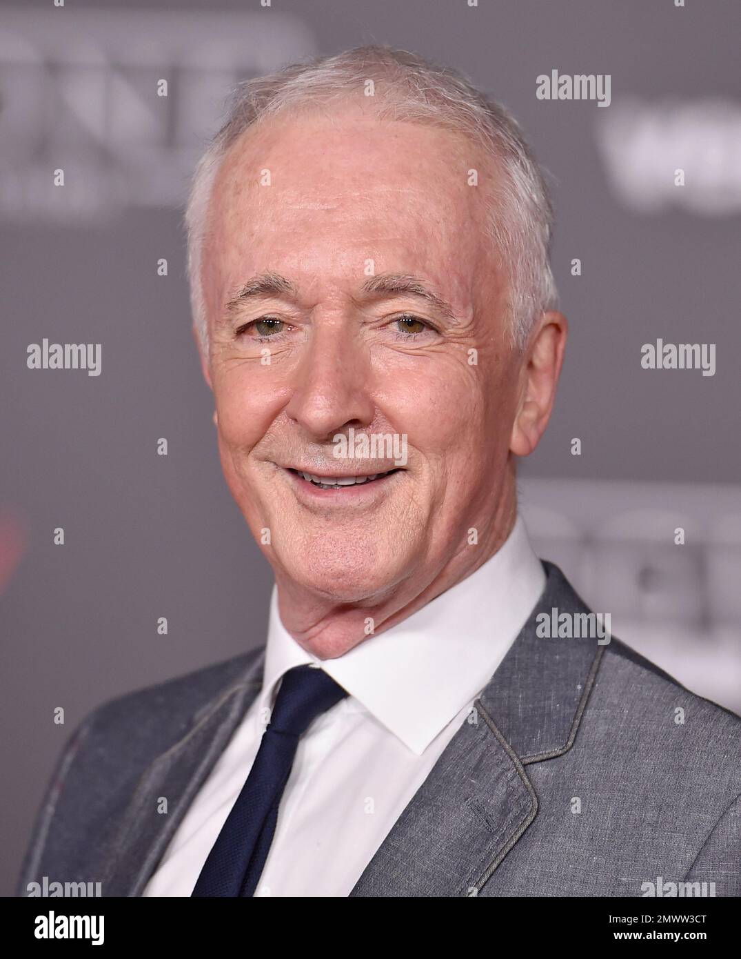 Anthony Daniels arrives at the world premiere of "Rogue One: A Star ...