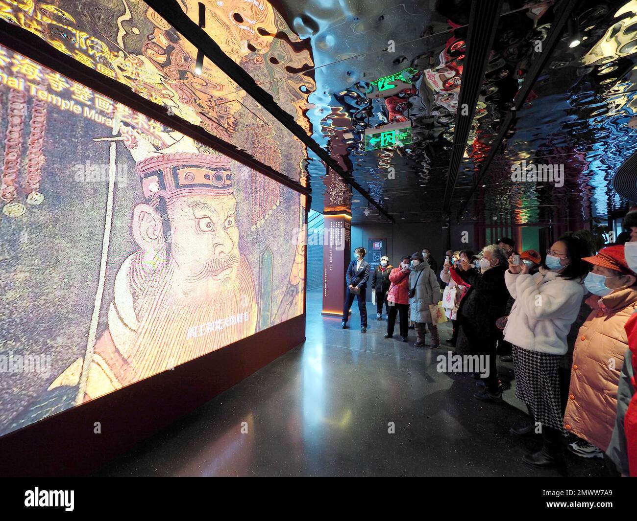 People visit Fahai Temple Mural Art Center in Shijingshan scenic spot ...