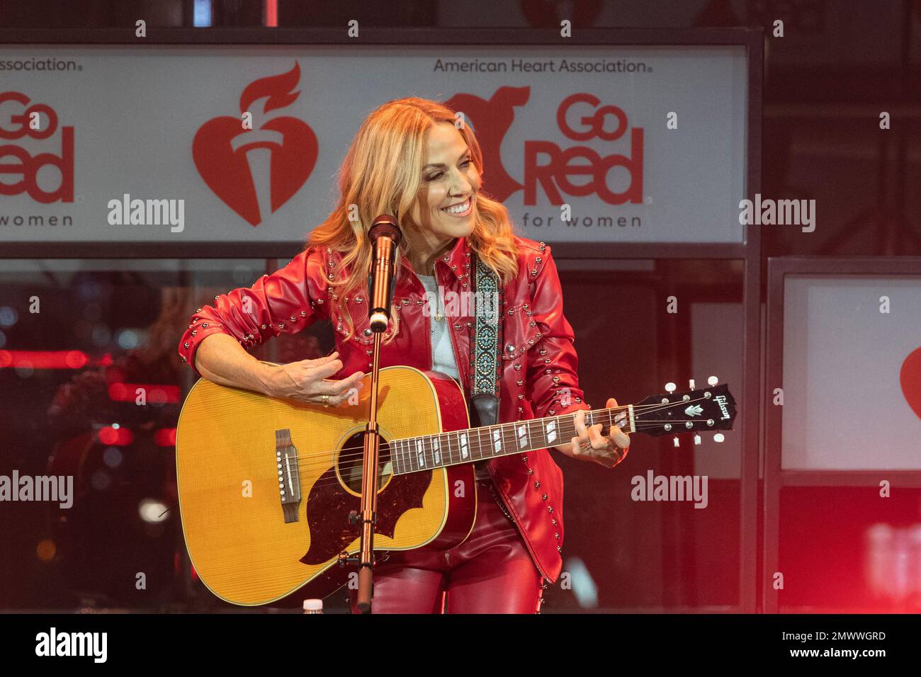 Sheryl crow on stage sheryl hi-res stock photography and images - Alamy