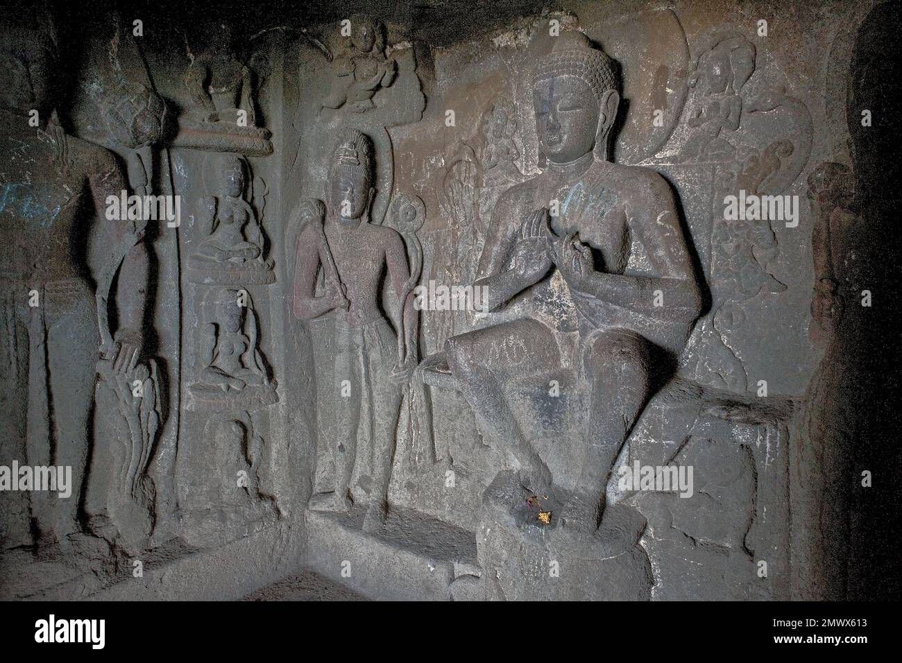 Pandav hi-res stock photography and images - Alamy