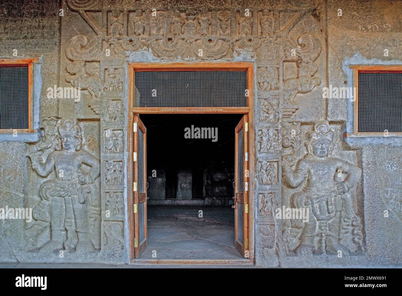 History Cave temple architectur Hinyana sect Buddhist known as Pandav's ...
