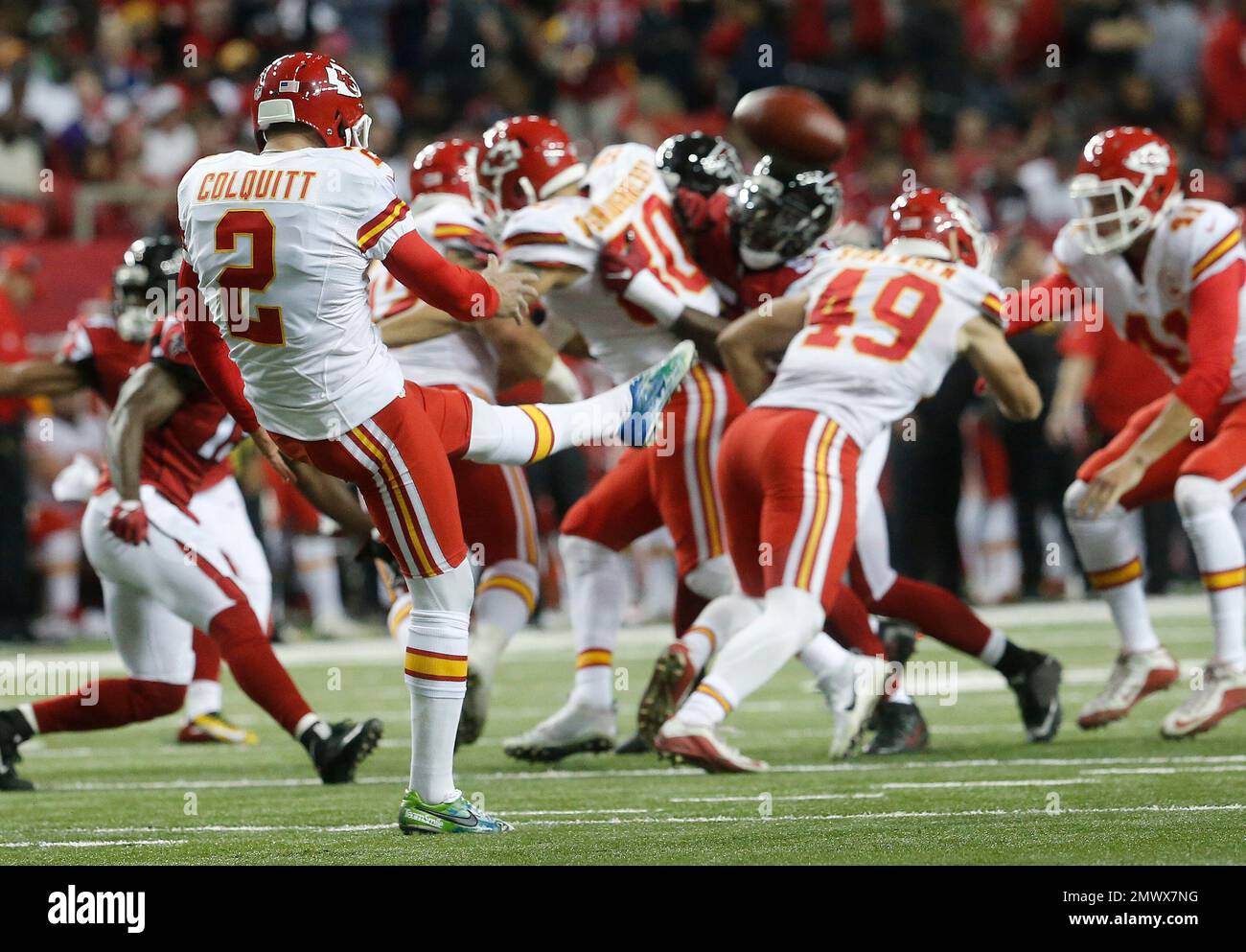 Kansas City Chiefs punter Dustin Colquitt (2) works against the Atlanta ...