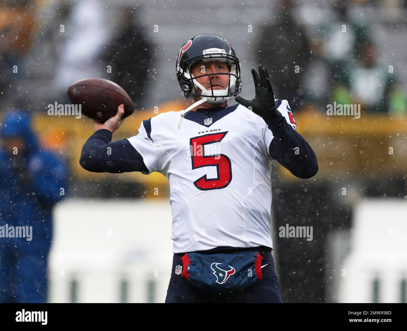 Houston Texans' Brandon Weeden warms up before an NFL football game ...