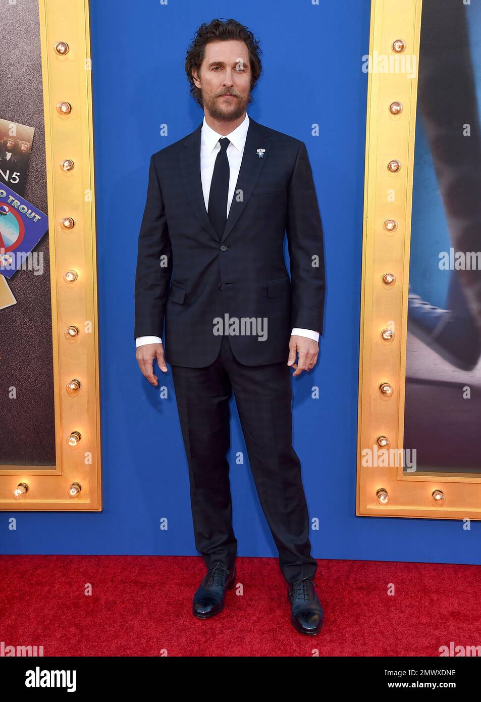 Matthew McConaughey arrives at the world premiere of "Sing" at the ...