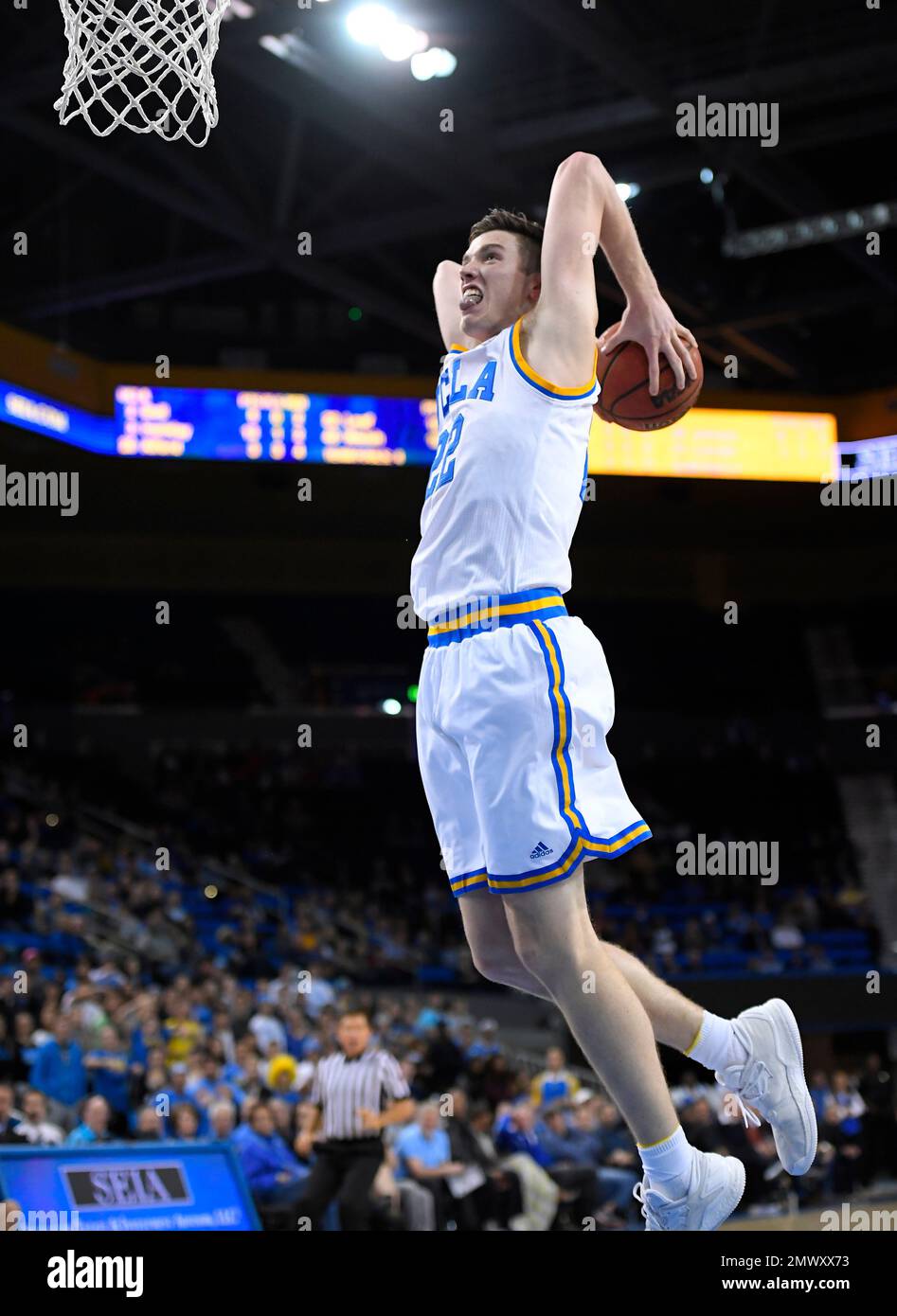 UCLA forward TJ Leaf dunks during the second half of an NCAA college ...