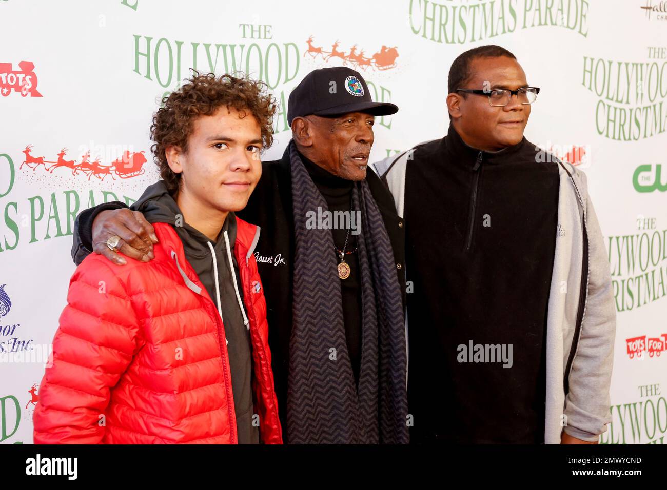 Louis Gossett Jr., center, and family arrive at the 85th Annual ...