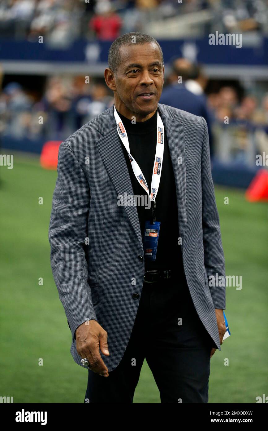 Hall of Famer Tony Dorsett walks onto the field during warm ups before ...