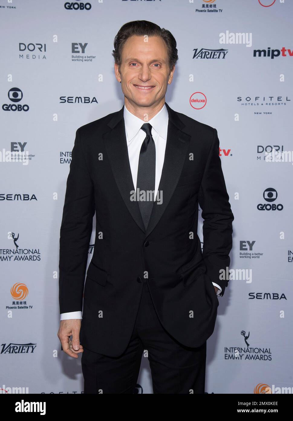 Tony Goldwyn attends the 44th International Emmy Awards at the New York ...