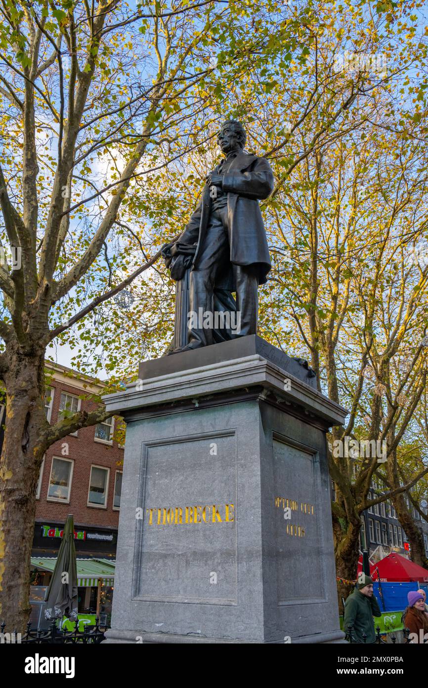 Standbeeld van johan rudolph thorbecke hi-res stock photography and ...