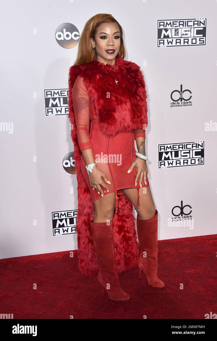 Keyshia Cole arrives at the American Music Awards at the Microsoft ...