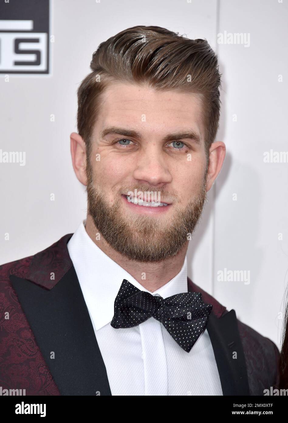 Bryce Harper arrives at the American Music Awards at the Microsoft ...