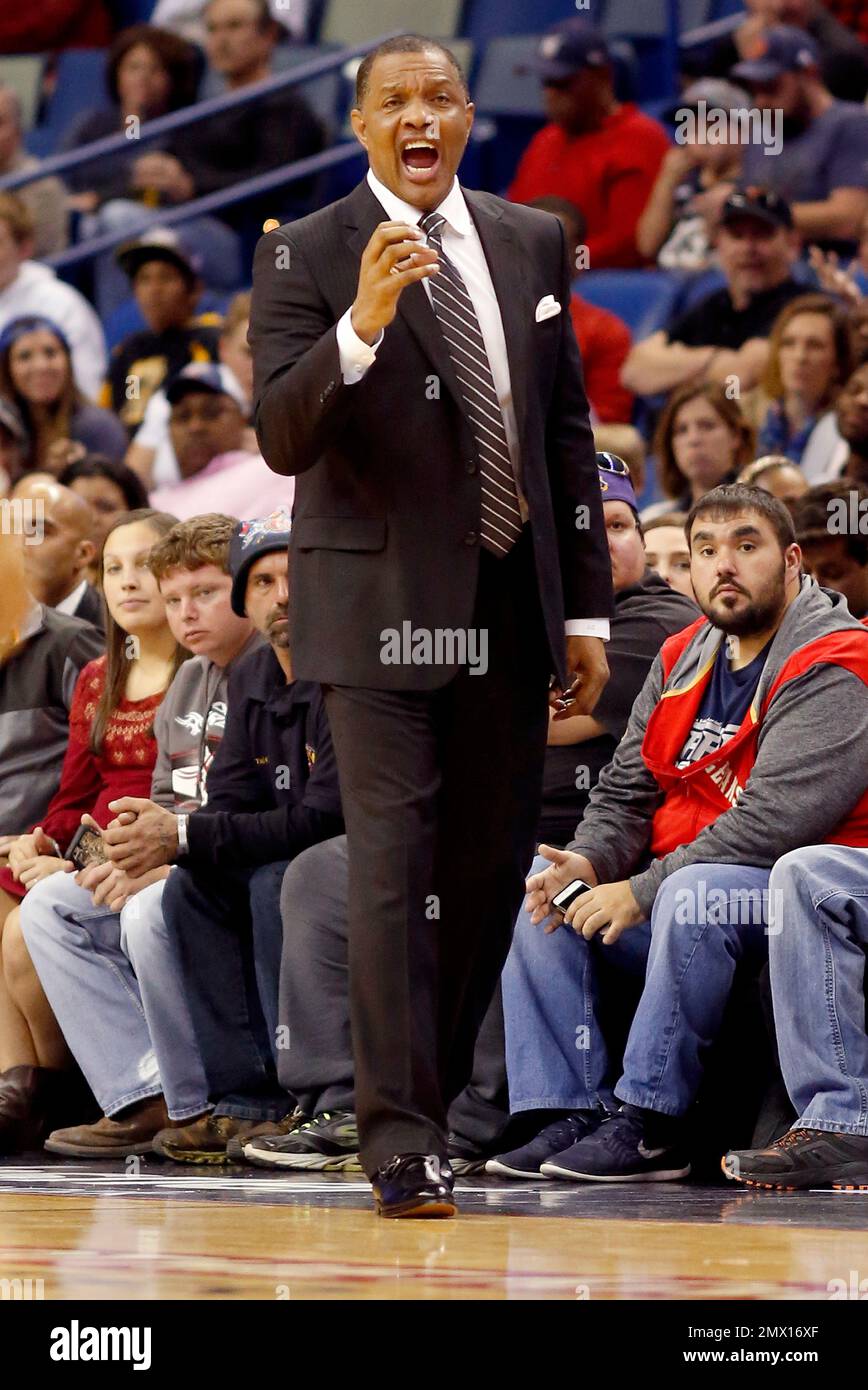 New Orleans Pelicans head coach Alvin Gentry directs his team during ...