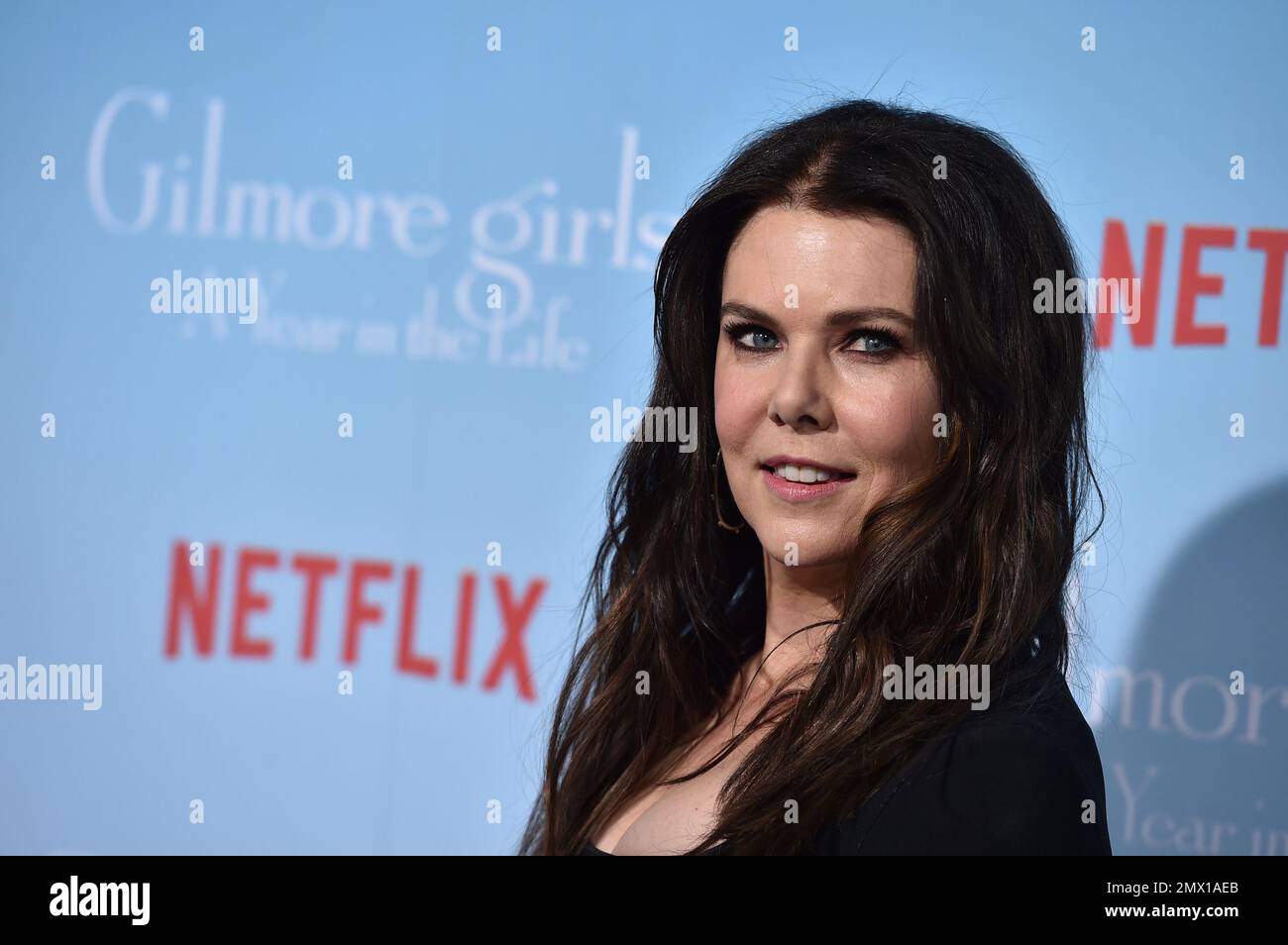 Lauren Graham arrives at the premiere of "Gilmore Girls: A Year In The ...