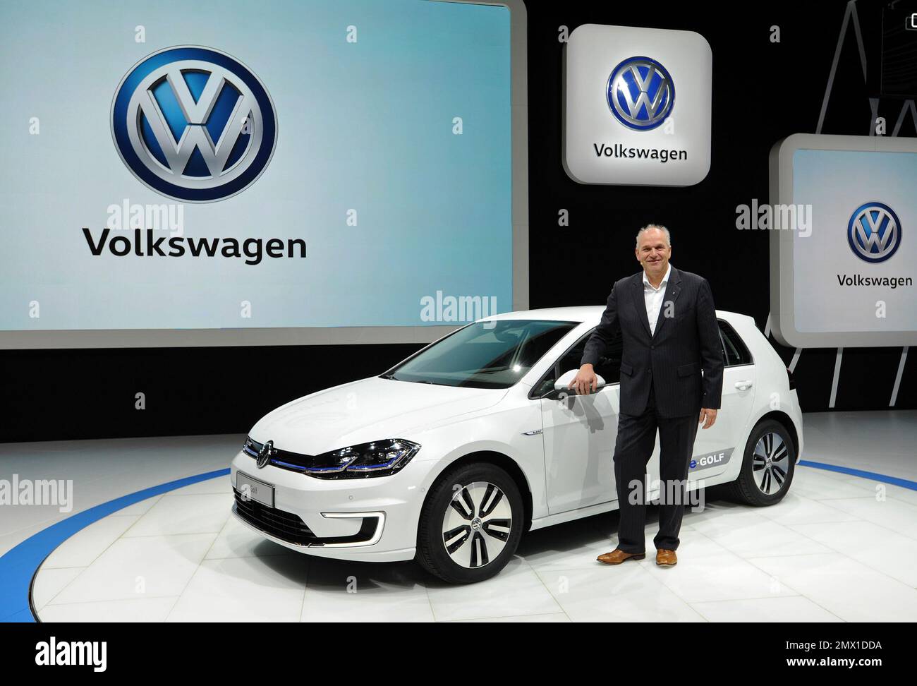 The new Volkswagen Atlas was shown at the 2016 LA Auto Show on Thursday ...