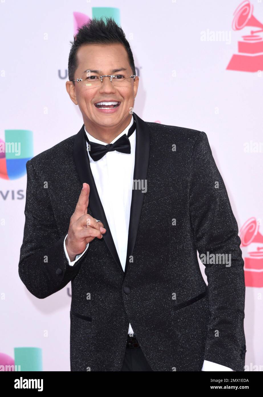 Charlie Zaa arrives at the 17th annual Latin Grammy Awards at the T ...