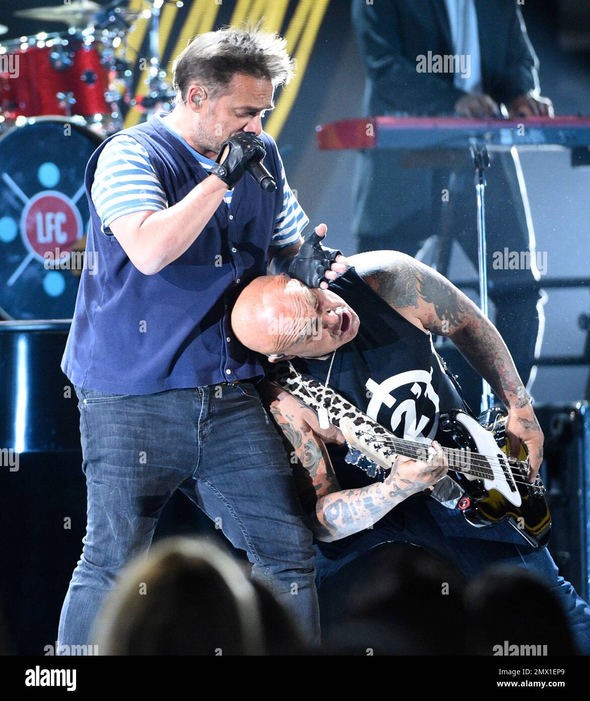 Vicentico, left, and Flavio Cianciarulo, of Los Fabulosos Cadillacs ...