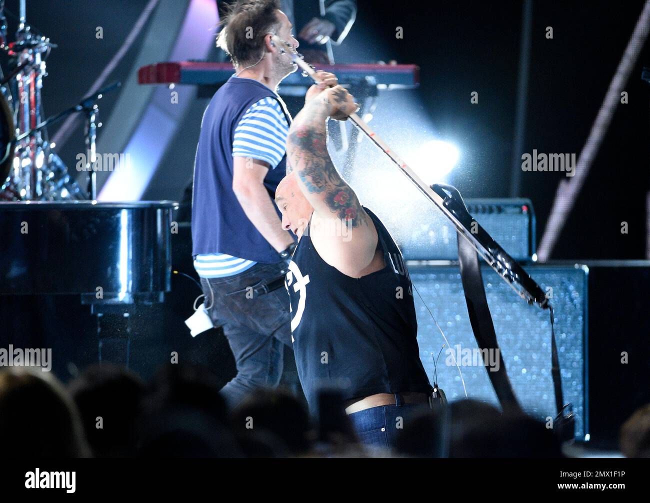 Los Fabulosos Cadillacs perform a medley at the 17th annual Latin ...