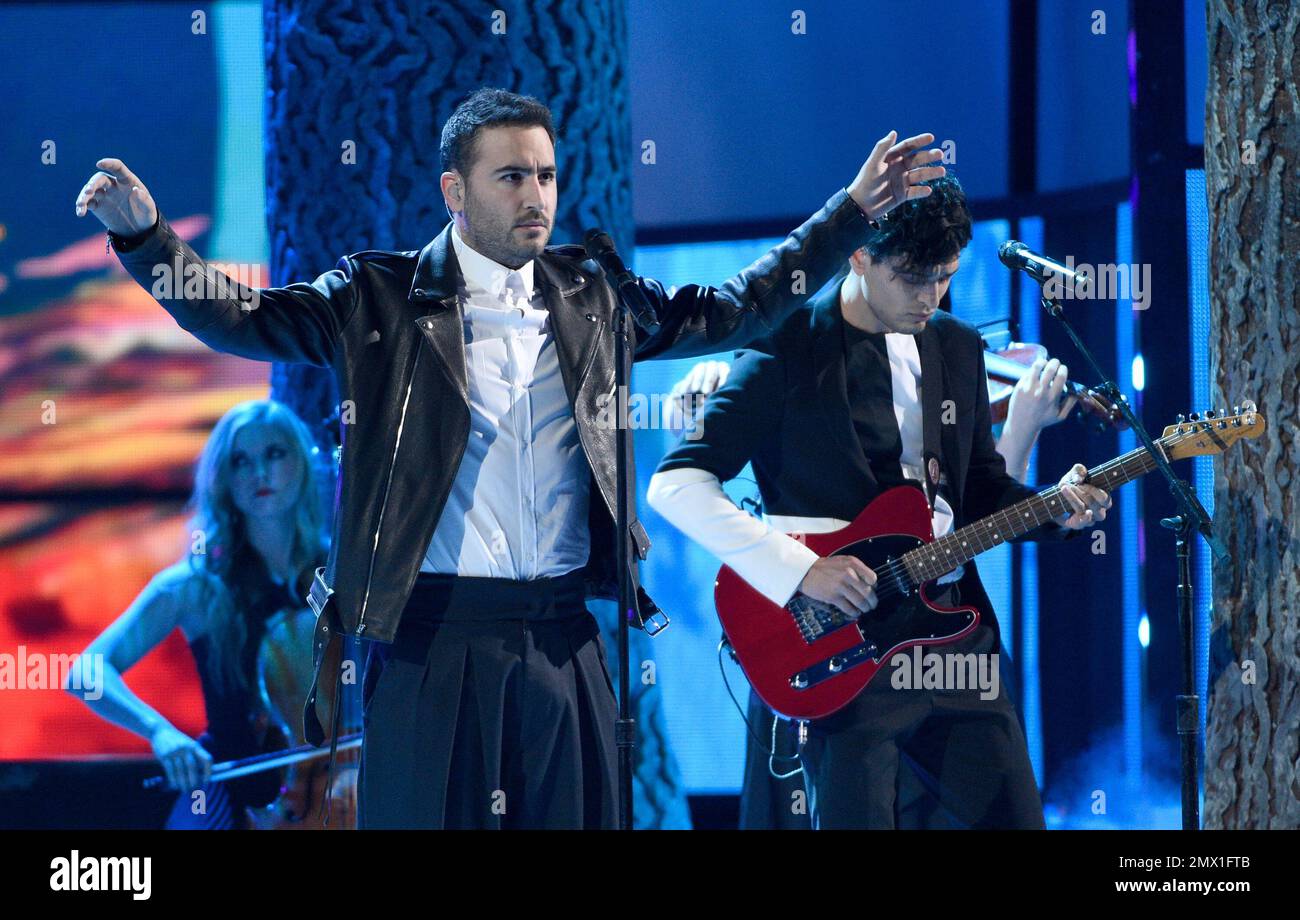 Jesus Alberto Navarro Rosas, of Reik, performs "Ya Me Entere" at the ...