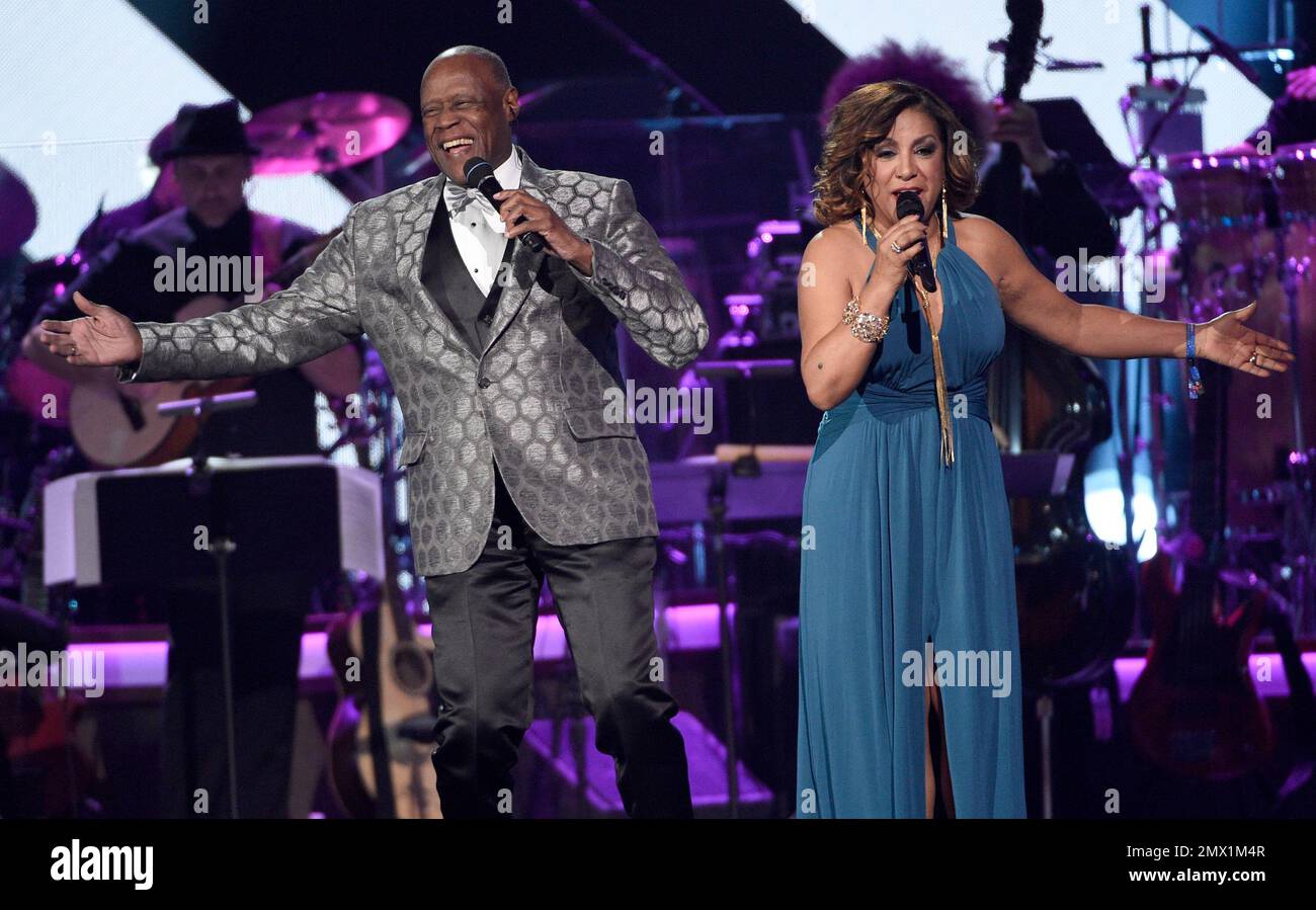 Johnny Ventura, left, and Milly Quezada perform "Tu Amor Me Hace Bien ...