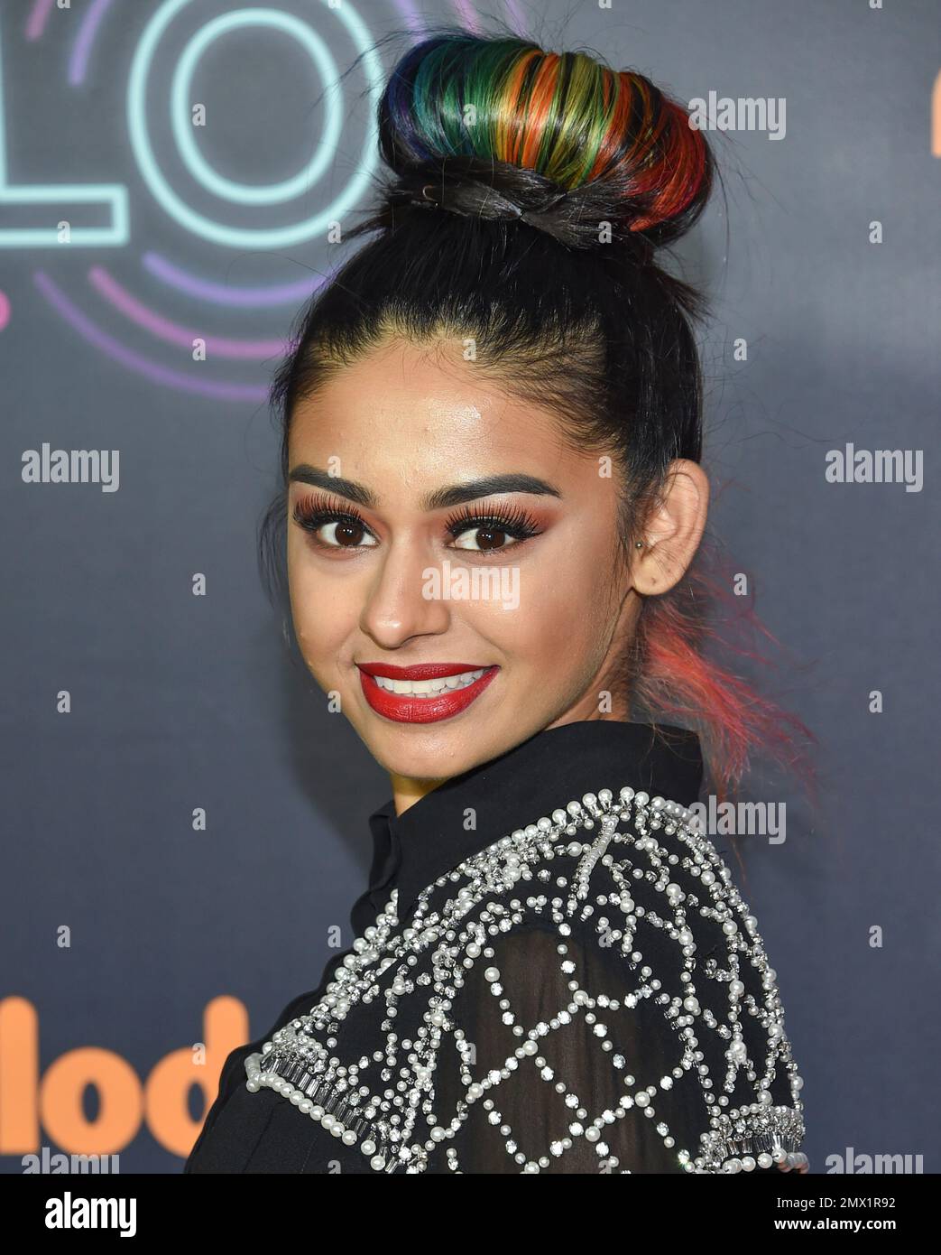 Journalist Nelufar Hedayat attends the 2016 Nickelodeon HALO Awards at ...