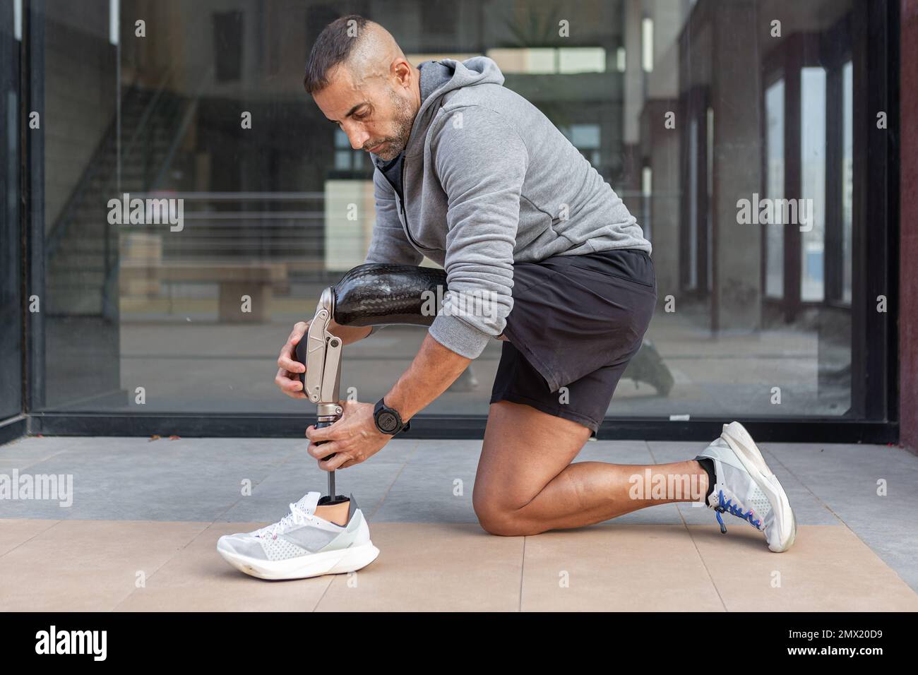 Prosthetic limb training hi-res stock photography and images - Alamy